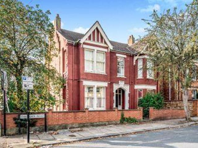0 Bedrooms Studio for rent in Oaklands Road, Bedford MK40