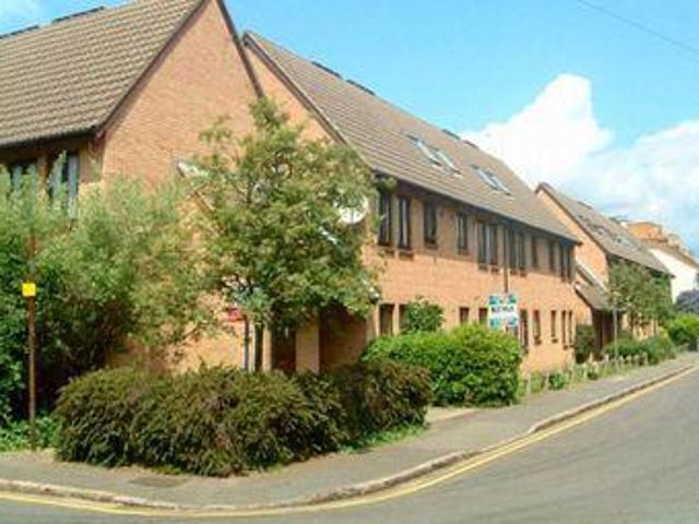 0 Bedrooms Studio for rent in Osborne Street, Slough SL1