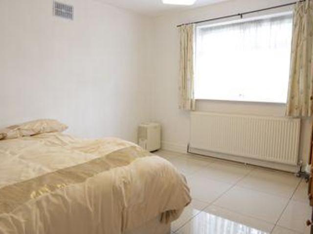 0 Bedrooms Studio for rent in Oxford Avenue, Hayes UB3