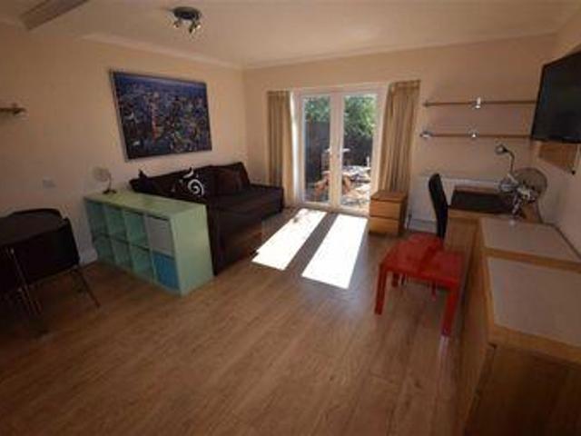 0 Bedrooms Studio for rent in Park Road, Hendon, London NW4