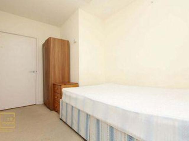 0 Bedrooms Studio for rent in Park View Court, 215 Devons Road, Bow Road E3
