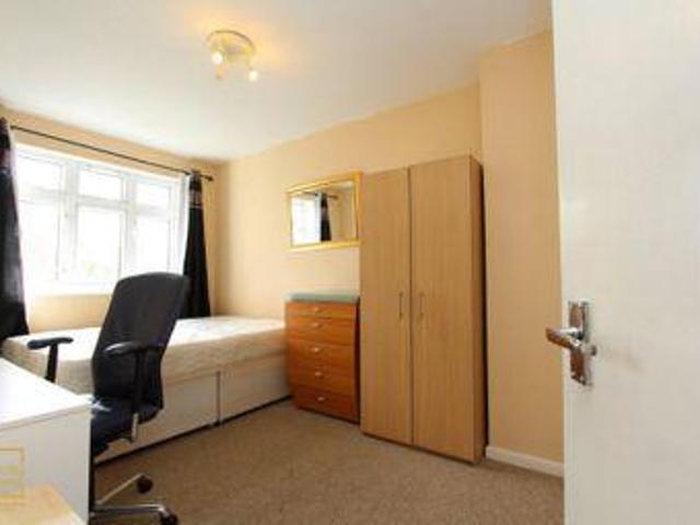 0 Bedrooms Studio for rent in Pinefield Close, Westferry E14