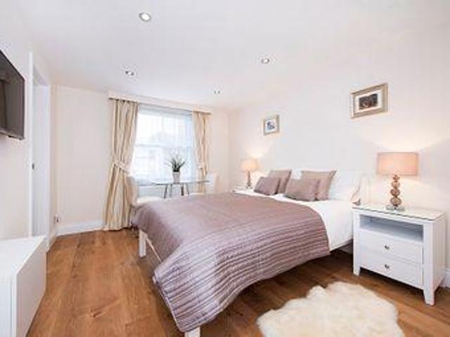 0 Bedrooms Studio for rent in Queensway, Bayswater, London W2