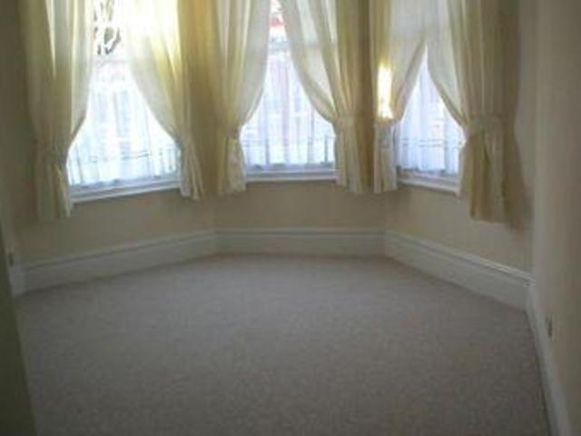 0 Bedrooms Studio for rent in Queens Avenue, Muswell Hill N10
