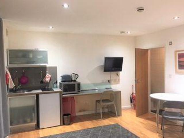 0 Bedrooms Studio for rent in Queensborough Terrace, Bayswater, London W2