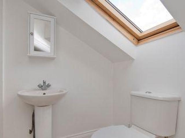 0 Bedrooms Studio for rent in Ravenscourt Park, London W6