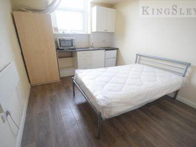 0 Bedrooms Studio for rent in Regents Park Road, London N3