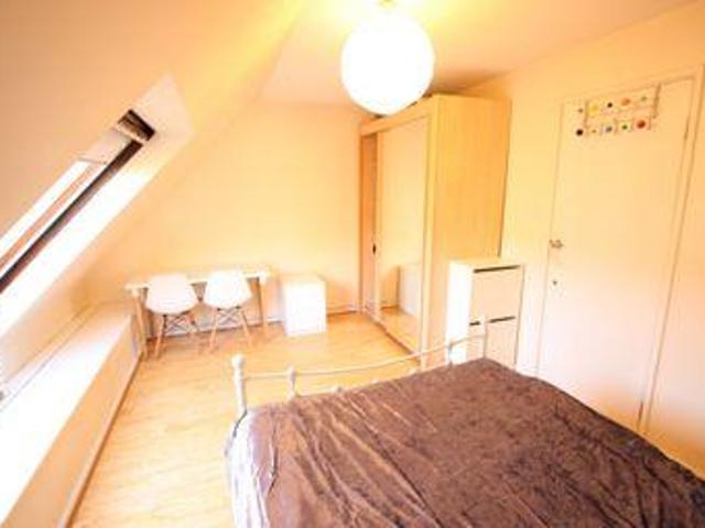 0 Bedrooms Studio for rent in Rotterdam Drive, London E14