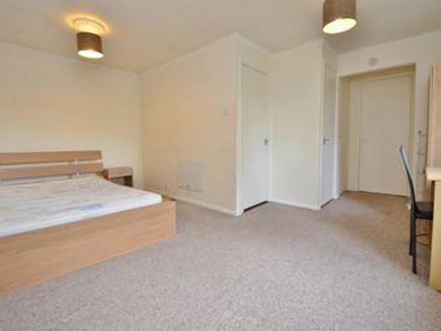 0 Bedrooms Studio for rent in Ryeland Close, West Drayton UB7