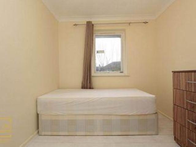 0 Bedrooms Studio for rent in Salmen Road, Plaistow, West Ham E13