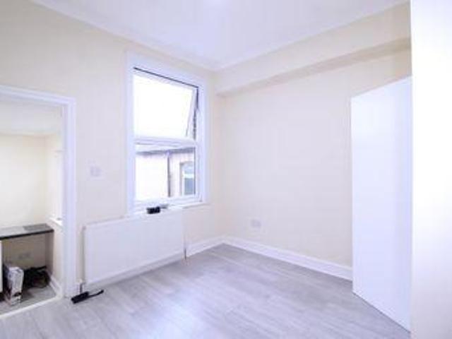 0 Bedrooms Studio for rent in Second Avenue, London E17