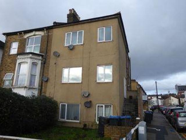 0 Bedrooms Studio for rent in Selhurst Road, London SE25