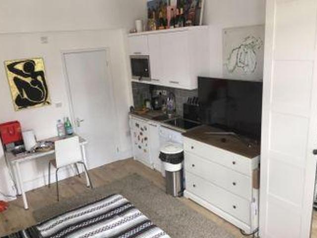0 Bedrooms Studio for rent in Sheldon Road, Mapesbury, London NW2