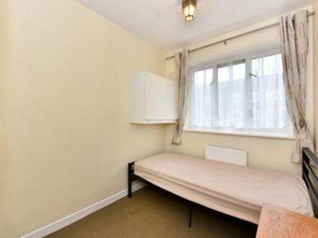 0 Bedrooms Studio for rent in St Anns Road, Holland Park W11