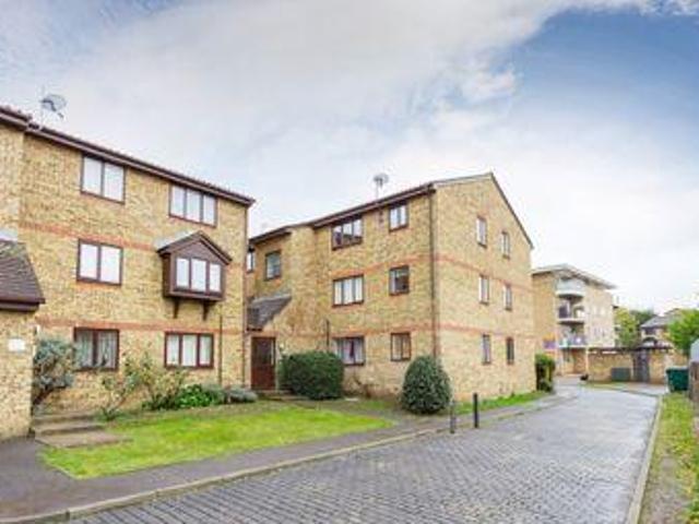0 Bedrooms Studio for rent in Stocksfield Road, London E17