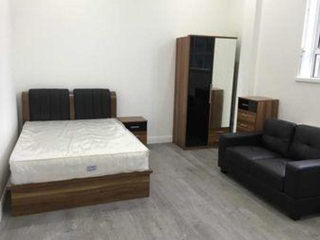 0 Bedrooms Studio for rent in Station Road, Edgware HA8