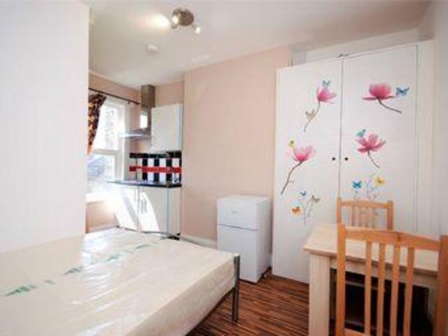 0 Bedrooms Studio for rent in Station Terrace, Kensal Rise, London NW10