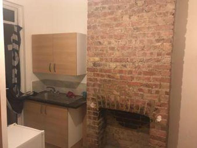 0 Bedrooms Studio for rent in Sutherland Road, London, Northumberland Park N17