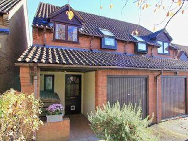 0 Bedrooms Semi detached house for sale in Ripley Close, High Wycombe HP13