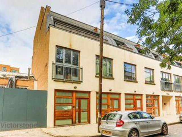 0 Bedrooms Terraced house for rent in Flat 1, 10A Ellingfort Road, London Feilds E8