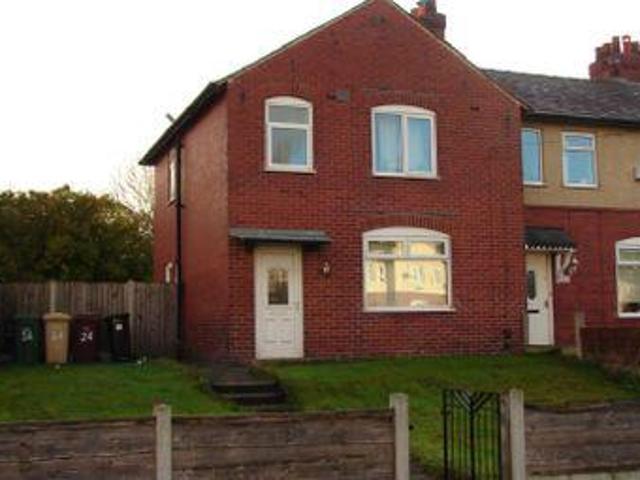 0 Bedrooms Terraced house for rent in Howard Avenue, Kearsley, Bolton BL4