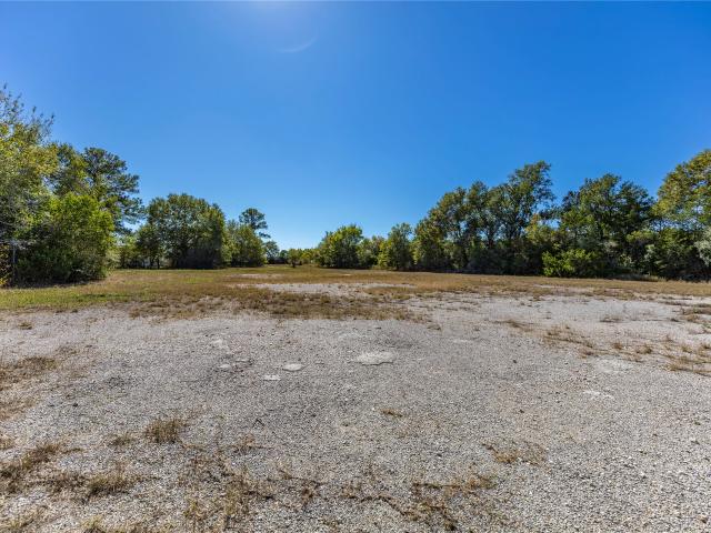 0 BR, 0 BA Apartment 351 East Glenn Street, Bellville, TX 77418