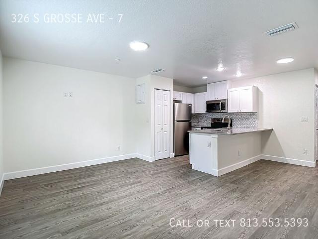 0 BR, 0 BA Apartment 326 S GROSSE AVE, TARPON SPRINGS, FL 34689