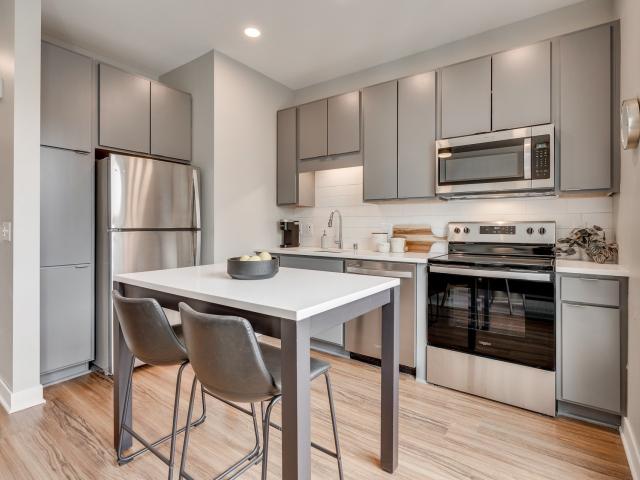 0 BR, 1 BA Apartment 1410 Nicollet Avenue Unit 638, Minneapolis, MN 55403