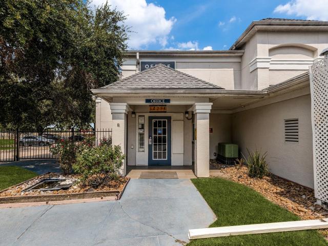 0 BR, 1 BA Apartment 14255 Northwest Freeway Unit 301, Houston, TX 77040