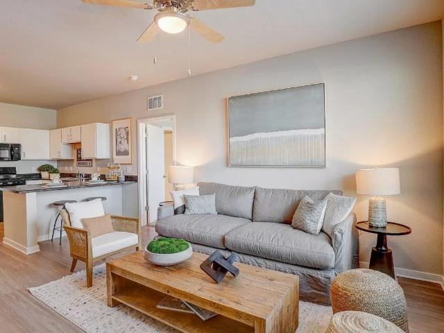 0 BR, 1 BA Apartment 1505 Greenbriar Drive Unit 203, Stoughton, WI 53589