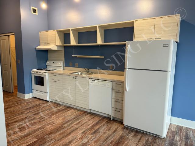 0 BR, 1 BA Apartment 155 Saint Paul Street, Rochester, NY 14604