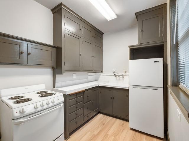 0 BR, 1 BA Apartment 16 N Broadway St, Tacoma, WA 98403