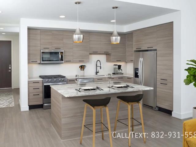 0 BR, 1 BA Apartment 1710 Smith St, Houston, TX 77002
