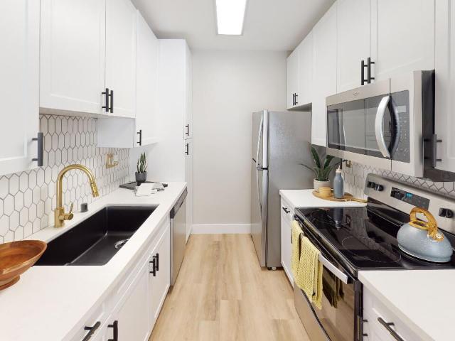 0 BR, 1 BA Apartment 1738 Canyon Dr Unit 134, Los Angeles, CA 90028