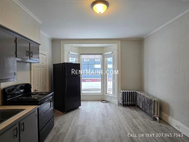 0 BR, 1 BA Apartment 179 Pine St. Apt Lewiston, ME 04240