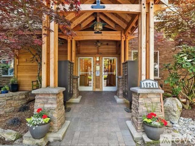 0 BR, 1 BA Apartment 18241 73rd Avenue Northeast, Unit 208, Kenmore, WA 98028