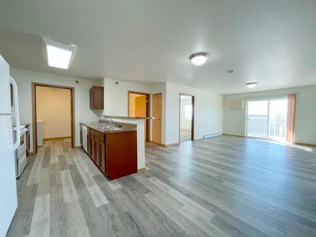 0 BR, 1 BA Apartment 1919 35th Avenue Southwest Unit 105, Minot, ND 58701