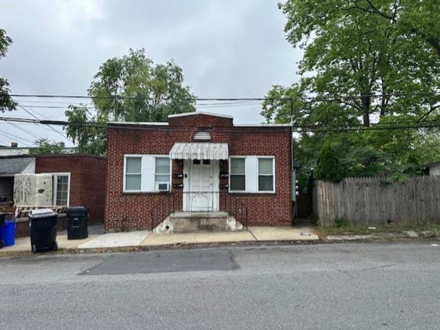 0 BR, 1 BA Apartment 1936 Walnut St, Harrisburg, PA 17103
