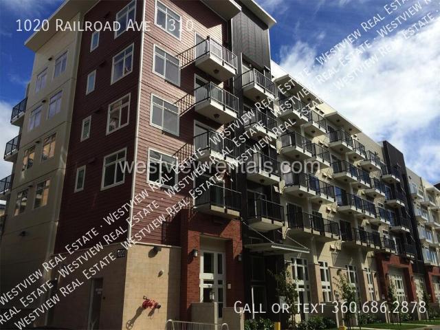 0 BR, 1 BA Apartment 1020 Railroad Ave, Bellingham, WA 98225