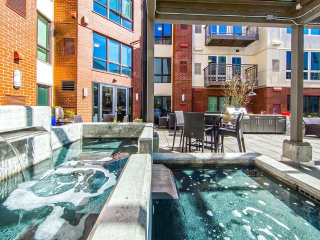 0 BR, 1 BA Apartment 10333 Main Street Unit 550, Bellevue, WA 98004