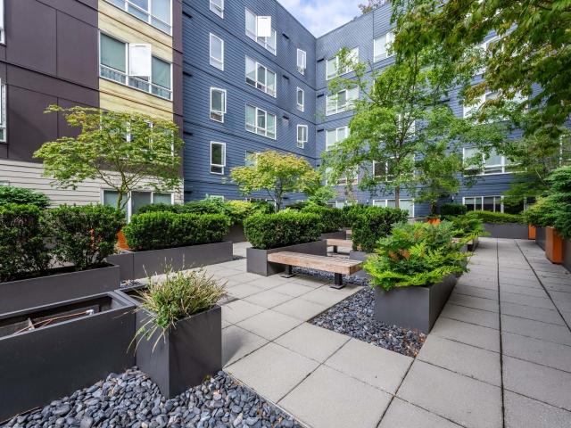 0 BR, 1 BA Apartment 10715 NE 37th Court Unit 427, Kirkland, WA 98033