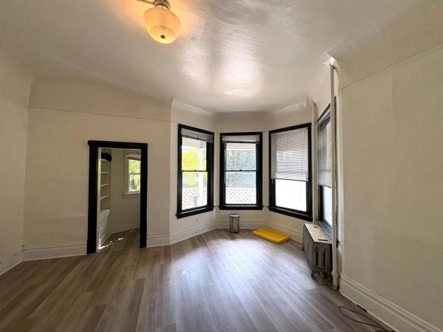0 BR, 1 BA Apartment 1110 East John Street Unit 20, Seattle, WA 98102