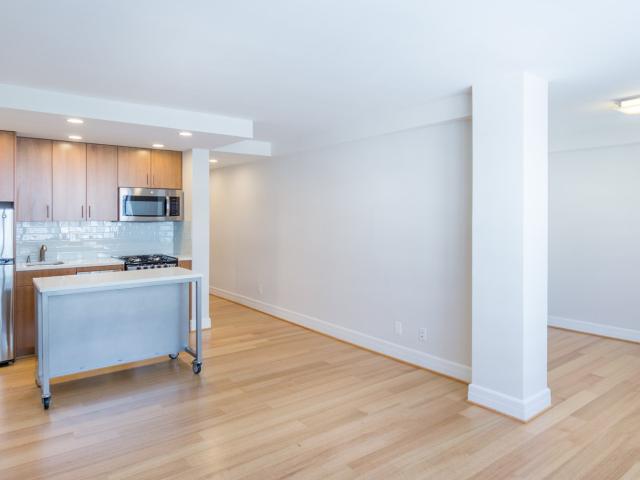 0 BR, 1 BA Apartment 1112 M St NW Unit 0504, Washington, DC 20005