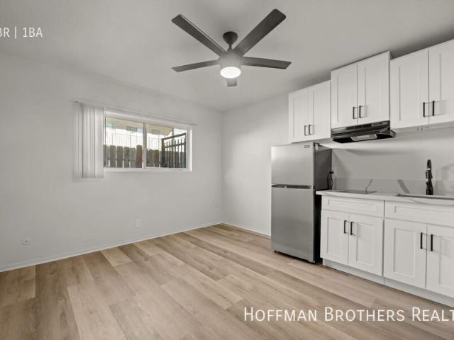 0 BR, 1 BA Apartment 11143 S Inglewood Ave, Inglewood, CA 90304