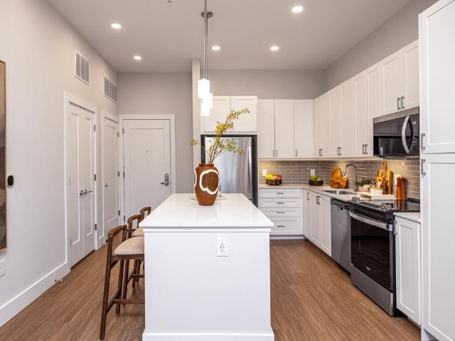 0 BR, 1 BA Apartment 11255 Carmel Commons Blvd Unit 328, Charlotte, NC 28226