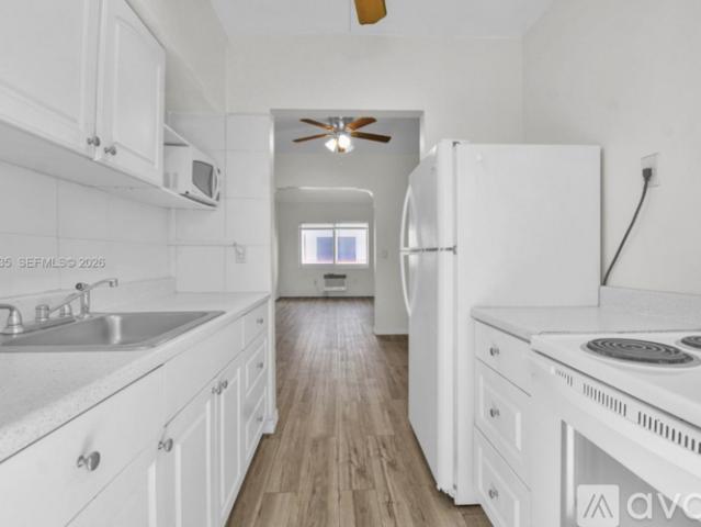 0 BR, 1 BA Apartment 1135 Euclid Ave, Unit 202, Miami Beach, FL 33139