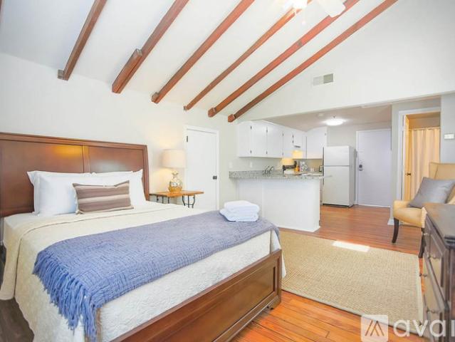 0 BR, 1 BA Apartment 124 E Liberty, Unit D, Savannah, GA 31401