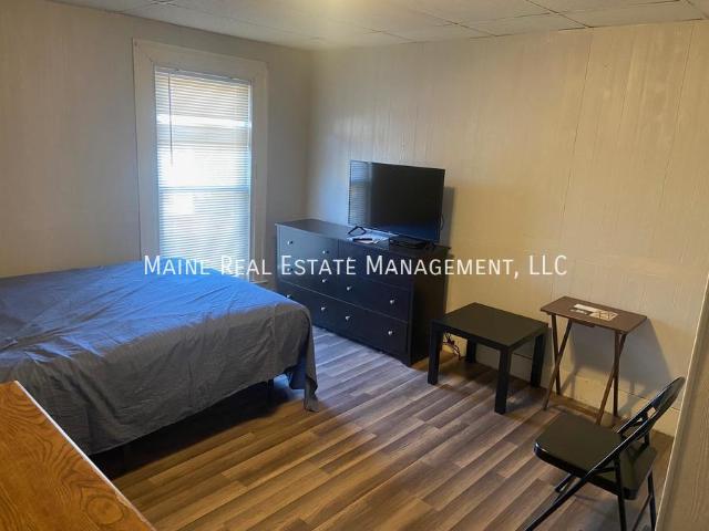 0 BR, 1 BA Apartment 133 Essex St Bangor, ME 04401