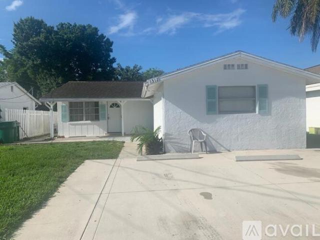 0 BR, 1 BA Apartment 1312 Highlands Dr, Unit 3, Naples, FL 34103