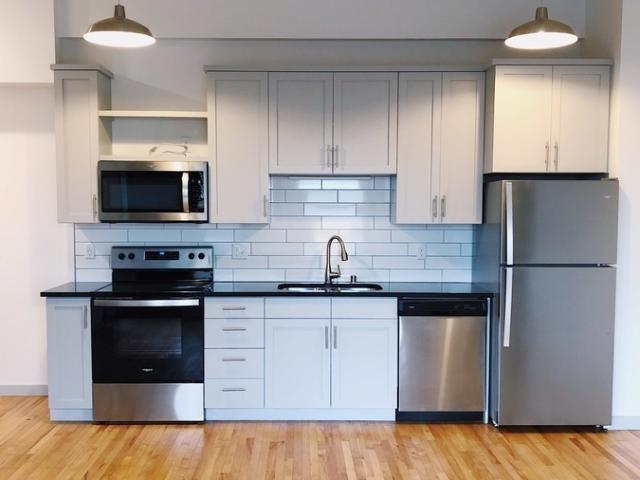0 BR, 1 BA Apartment 1 E 1st St, Duluth, MN 55802